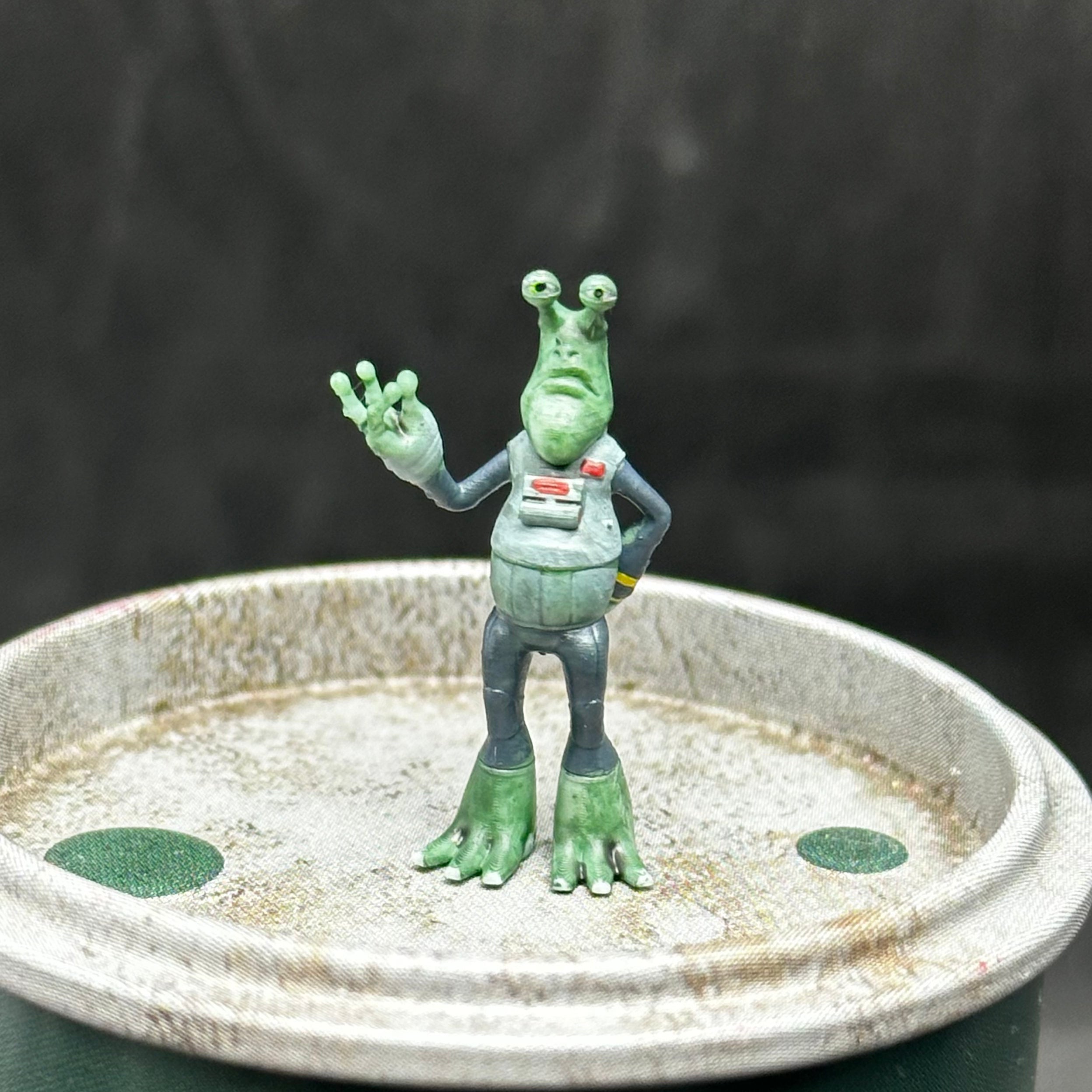 Colonel Meebur Gascon – Syndicate Customs